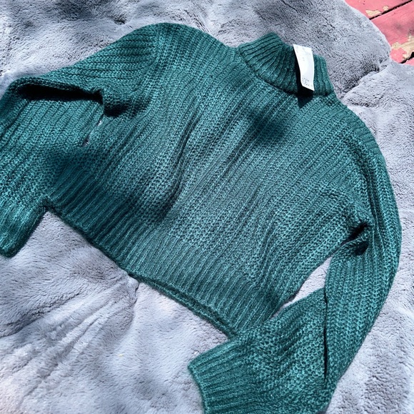 Divided | Sweaters | Hm Thick Green Turtleneck | Poshmark